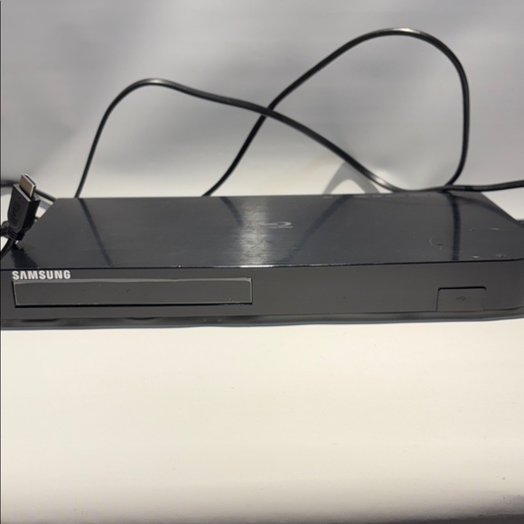 Samsung | Media | Samsung Black Bluray Disc Player | Poshmark